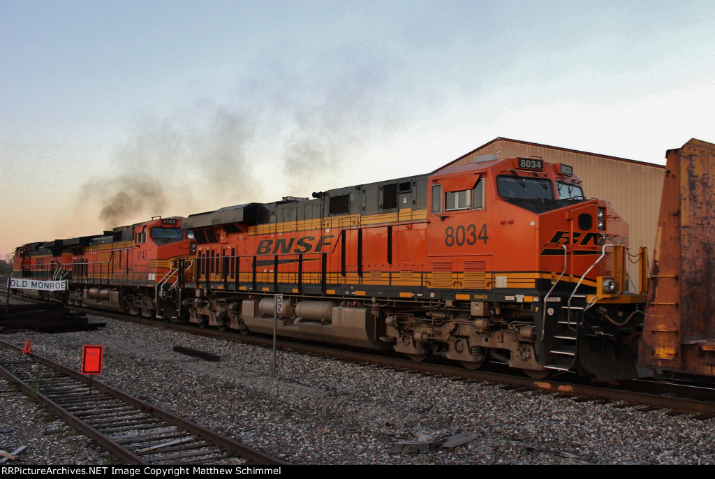 BNSF 8034